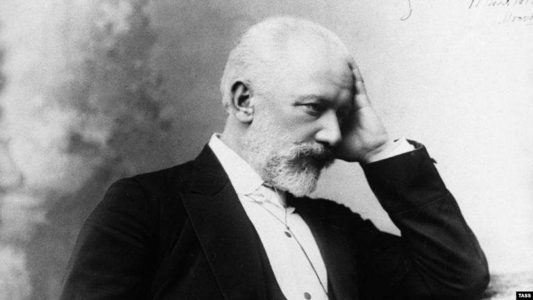 Tchaikovsky’s Fifth Symphony: A Journey from Darkness to Light – The ...